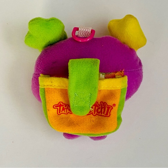 Bandai Namco | Toys | Tamagotchi Connection Gotchi Gear Pet Pouch ...